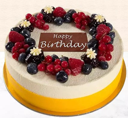 500 grams Vanilla Berry Cake For Birthday in for her - Dubai Grocers
